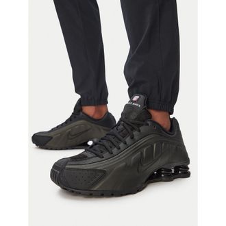Nike Sneakers Nike Shox R4 HQ1988 Schwarz