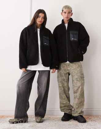 Champion Unisex-Jacke aus Fleece in Schwarz mit Rei&szlig;verschluss