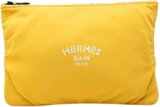 Herm&egrave;s Sac pochette en polyamide gaufr&eacute; Pre-owned - Femme - Pre-owned - Jaune - Taille: ONE Size