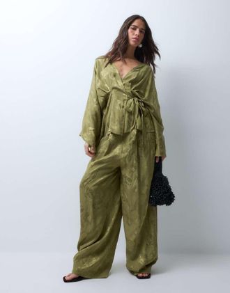 Asos pantalon pliss&eacute; jacquard kaki-Vert