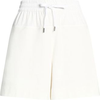 Brunello Cucinelli HOSEN & R&Ouml;CKE - Shorts & Bermudashorts auf YOOX.COM