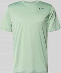 Nike T-Shirt mit Logo-Print und Rundhalsausschnitt