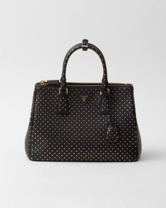 Prada Gro&szlig;e Prada Galleria Tasche aus Leder mit Nieten