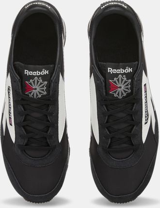 Reebok Unisex Aztec II Sneaker, Black/Washed Black/Chalk, 35 EU