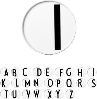 DESIGN LETTERS Buchstaben Teller Wei&szlig; (A-Z) | Weihnachtsdeko, Weihnachtsgeschenke f&uuml;r Frauen, M&auml;nner | Tisch deko | Porzellan Geschirr, Snackteller, Weihnachtsteller