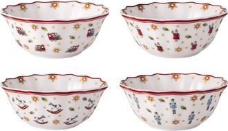 Villeroy & Boch Toys Delight Jubiläums-Schalen Set 4 Teilig Bunt, Weihnachten, Schalen Set für 4 Personen, Schüsseln, Weihnachtsmotiv, Weihnachtsgeschirr, Premium Por