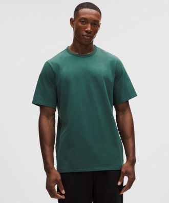 lululemon T-Shirt aus Bio- im Classic Fit f&uuml;r M&auml;nner - Gr&ouml;&szlig;e 2XL in Deep Marina