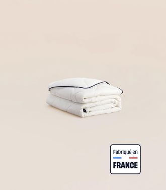 Tediber Couette enfant 140x200 cm Tediber - Faite en France - id&eacute;ale d&egrave;s 2 ans - L&eacute;g&egrave;re et hypoallerg&eacute;nique - 100 nuits dessai