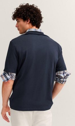 Bugatti T-Shirt mit einem bugatti-Print