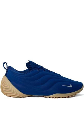 Nike baskets Astra Ultra &agrave; motif g&eacute;om&eacute;trique - Bleu
