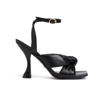 Stuart Weitzman Sandalen mit eckiger Spitze und Kn&ouml;chelriemen - - Shoes - Damen - Schwarzk - 36 EU