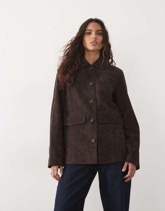 Jacqueline de Yong veste en daim synth&eacute;tique marron fonc&eacute;
