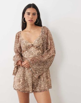 Miss Selfridge combishort en mousseline &agrave; manches longues &agrave; imprim&eacute; animal-Multi
