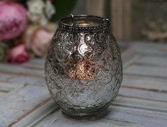 Chic Antique Windlicht Teelichthalter mit sch&ouml;nen Verzierungen im Glas und Perlenkante in Bauernsilber Deko Landhaus Shabby Nostalgie Vintage French Chic Antique