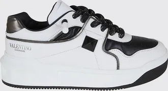 Valentino Garavani Niedrige One Stud Sneakers aus zweifarbigem Kalbsleder mit Niete