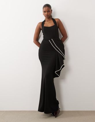 Asos Robe longue dos nu en cr&eacute;pon de qualit&eacute; sup&eacute;rieure avec noeud oversize orn&eacute; de perles - Noir