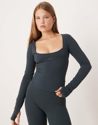 Nike Nike - Zenvy Training Dri-FIT - Langarmshirt in Dunkelgrün