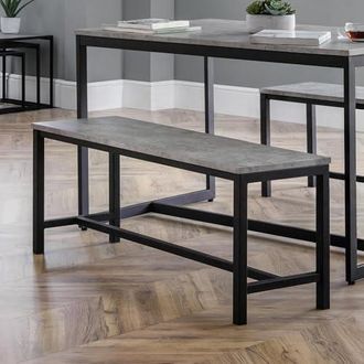 Julian Bowen Staten Bank, Betonoptik