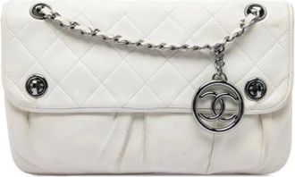 Chanel Sac bandouli&egrave;re matelass&eacute; vintage doccasion - Femme - Pre-owned - Blanc - Taille: ONE Size