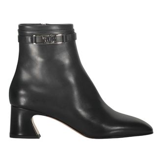 Ferragamo Lederstiefeletten mit Mandelformiger Zehenpartie - - Shoes - Damen - Schwarzk - 41 EU