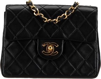 Chanel Hobo Bags - Small Square Quilted Lambskin Flap - Gr. unisize - in Schwarz - f&uuml;r Damen