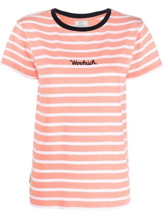 Woolrich t-shirt ray&eacute; &agrave; logo brod&eacute; - Rose
