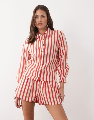 Never Fully Dressed Chemise densemble nou&eacute;e au dos &agrave; rayures - Rouge