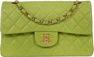 Chanel 2002 Schultertasche mit Doppelklappe - Gr&uuml;n