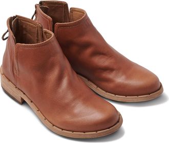 beek Shoes / Footwear − Sale: up to −75% | Stylight