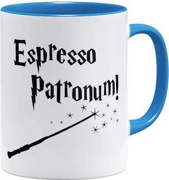 OM3 Espresso Patronum Statement Tasse mit Zauberspruch Zauberstab - Keramik Becher - 11oz 325ml - Beidseitig Bedruckt - Hellblau