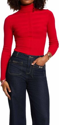 Morgan Pullover, Goji Berry, Medium