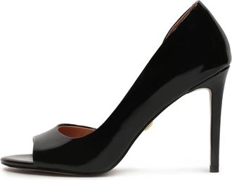 Kazar Pumps