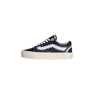 Vans LX Old Skool Coquette - - Shoes - Damen - Schwarzk - 36 EU