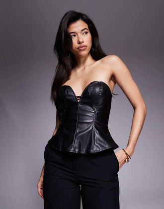 AFRM Corset &agrave; basque en imitation cuir avec d&eacute;collet&eacute; en coeur - Noir