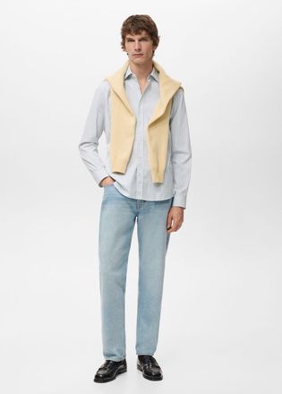 Mango Gestreiftes Regular-Fit-Hemd aus Baumwolle himmelblau - Herren - XL - MANGO MAN