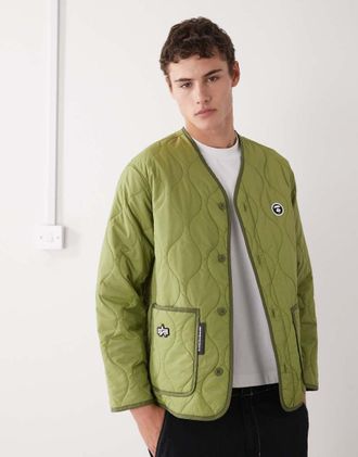 Aape By A Bathing Ape x Alpha Industries - Wattierte Innenjacke in Khaki-Grün