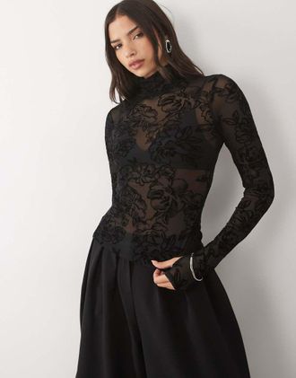 AFRM Zadie Oberteil aus beflocktem Mesh mit hohem Kragen und langen &Auml;rmeln in Schwarz mit Blumenmuster
