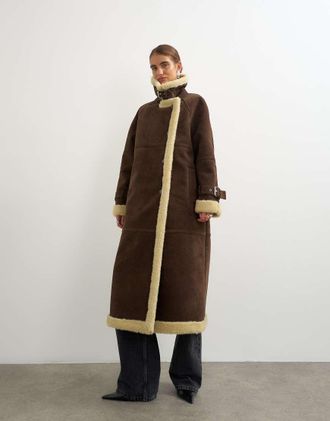 Topshop Longline-Mantel mit Borg-Besatz und Stehkragen in Braun