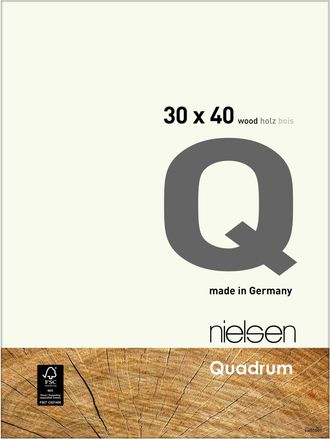 Nielsen Design Bilderrahmen, 30 x 40 cm, Holz, Reinweiß, Fotorahmen zum Aufhängen im Hoch- & Querformat, Echtglas, Quadrum