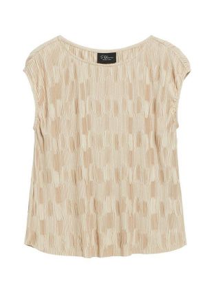 s.Oliver Kurzarmshirt T-Shirt Plissiertes Jersey-Shirt mit U-Boot-Ausschnitt