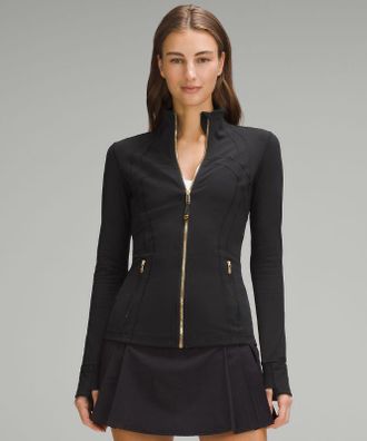 lululemon Define Jacke Nulu f&uuml;r Frauen - Gr&ouml;&szlig;e 8 in Black/Gold