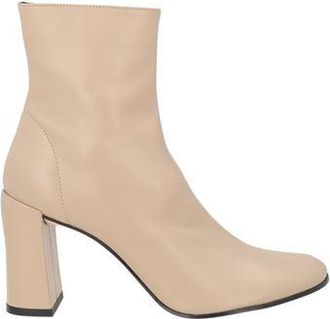 by FAR CHAUSSURES - Bottines sur YOOX.COM