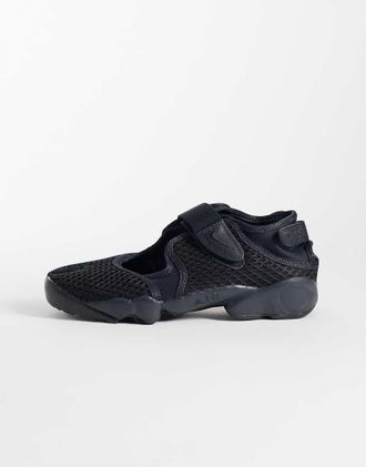 Nike Air Rift - Sneaker aus Netzstoff in Schwarz