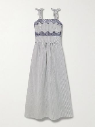 Loretta Caponi Sabine Maxikleid Aus Gestreifter Popeline Aus Einer Baumwollmischung Mit Bes&auml;tzen Aus Schnurgebundener Spitze Und Raffung - Blau