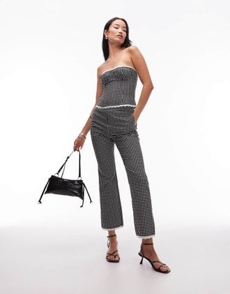 WeWoreWhat Cropped-Hose in Schwarz mit Vichy-Karos und geradem Schnitt