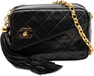 Chanel Hobo Bags - CC Quilted Lambskin Tassel Camera Bag - Gr. unisize - in Schwarz - f&uuml;r Damen
