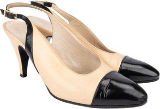 Chanel Hohe Schuhe - Chanel Bicolor Leather Slipback Heels (35 / 35,5) - Gr. ONE_SIZE - in Beige - f&uuml;r Damen