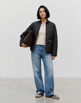 Vero Moda Steppjacke in Schwarz