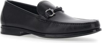 Ferragamo Homme, Chaussures, Noir, Taille: 44 EU Mocassin Orn&eacute; Gancini