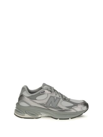 New Balance Y2K-Inspired Technical Design Sneakers - Gray